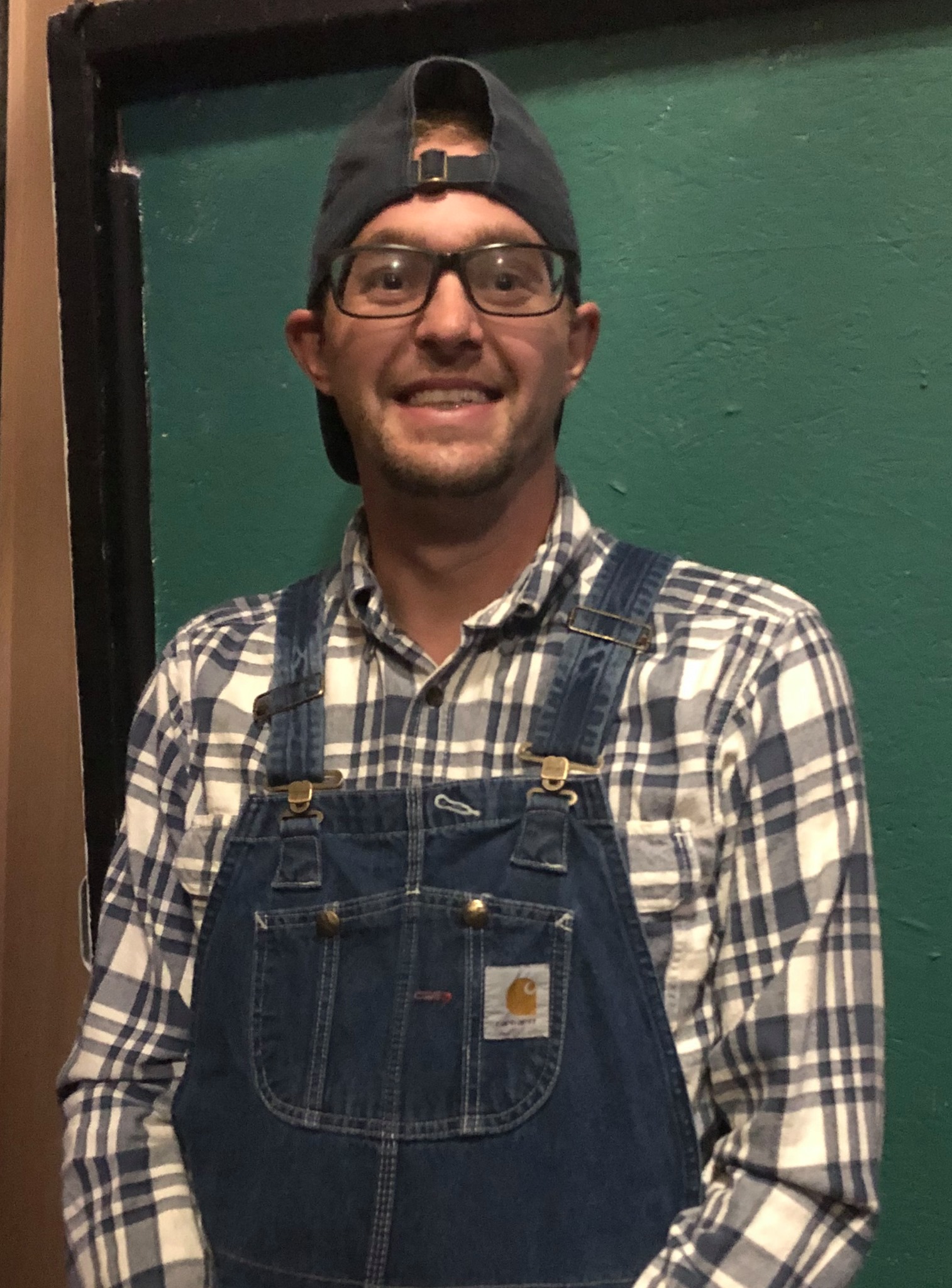 Meet the Cast of “Drinking Habits” – Picketwire Players